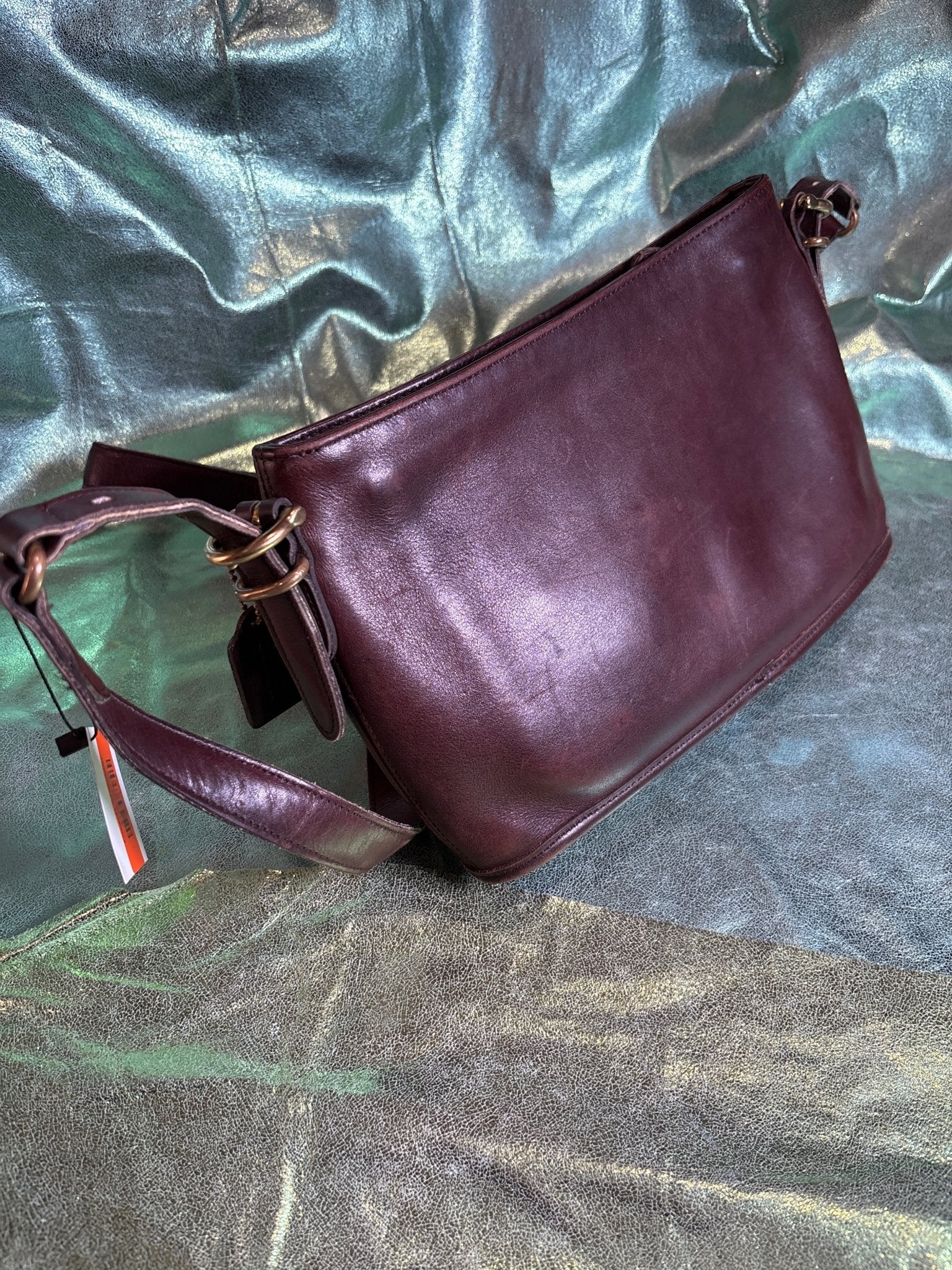 Coach Shoulder – Reckless Swagger
